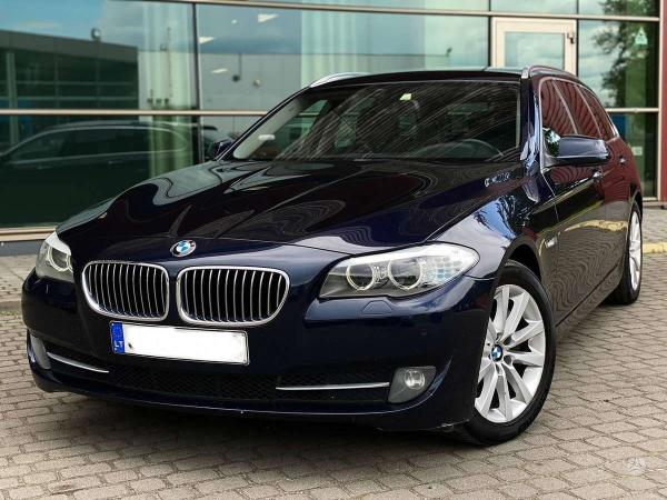 Black BMW 530 2012 in Klaipeda, with an engine capacity of 2.99 L and mileage of 297 thousand km for 7700 €, photo 3 on AUTOMOTO.COM.LV