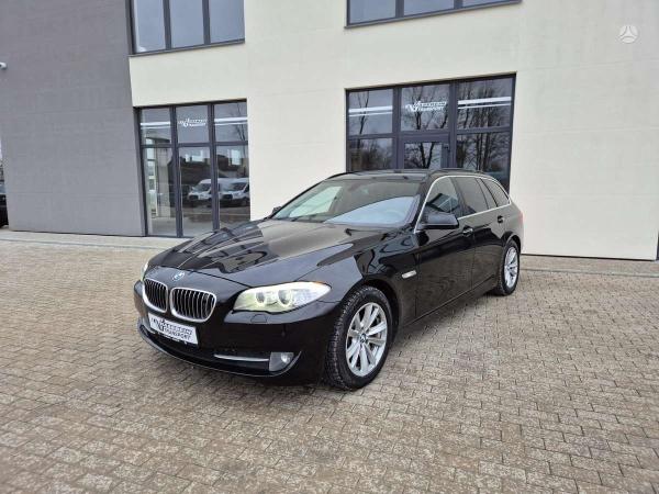 Melns BMW 530 2012 Marijampole, ar dzinēja tilpumu 2.99 L un nobraukumu 228 tūkst. km par 7500 €, foto 3 vietnē AUTOMOTO.COM.LV