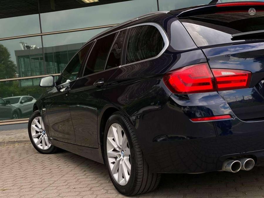 Black BMW 530 2012 in Klaipeda, with an engine capacity of 2.99 L and mileage of 297 thousand km for 7700 €, photo 7 on AUTOMOTO.COM.LV
