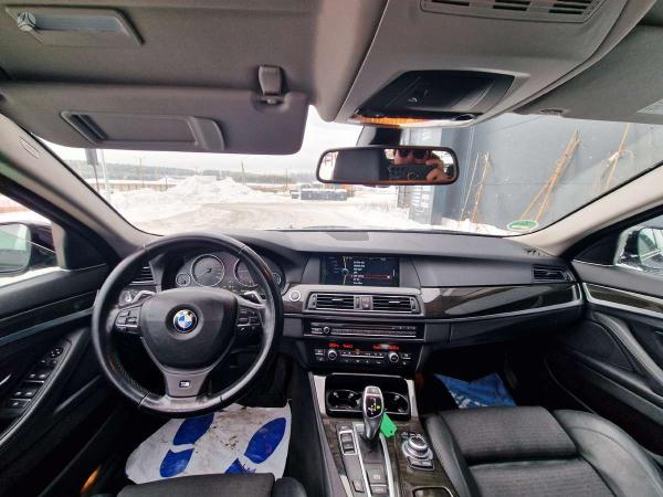 Melns BMW 530 2012 Viļņa, ar dzinēja tilpumu 3.00 L un nobraukumu 217 tūkst. km par 7999 €, foto 8 vietnē AUTOMOTO.COM.LV