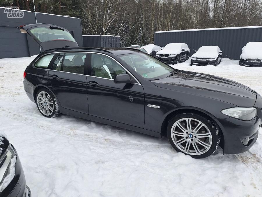Melns BMW 530 2012 Utena, ar dzinēja tilpumu 3.00 L un nobraukumu 334 tūkst. km par 8350 €, foto 3 vietnē AUTOMOTO.COM.LV
