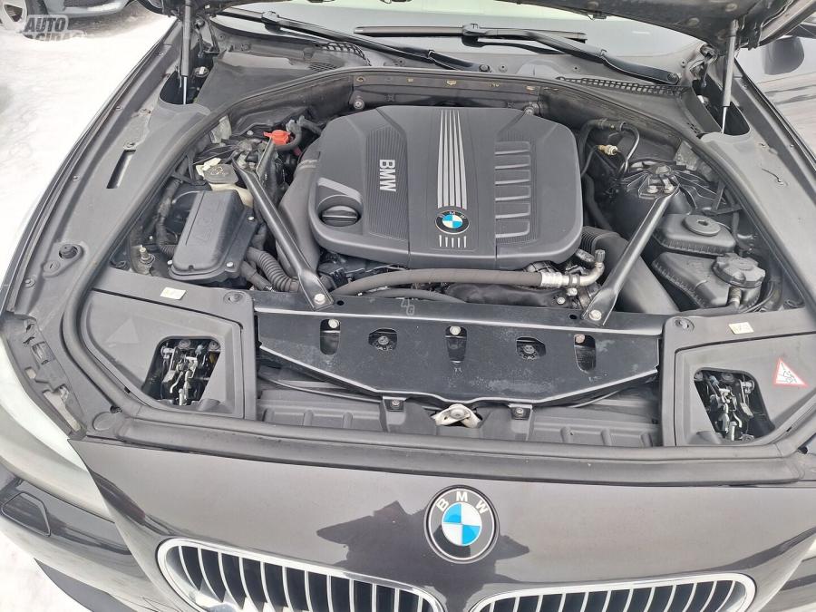 Melns BMW 530 2012 Utena, ar dzinēja tilpumu 3.00 L un nobraukumu 334 tūkst. km par 8350 €, foto 18 vietnē AUTOMOTO.COM.LV