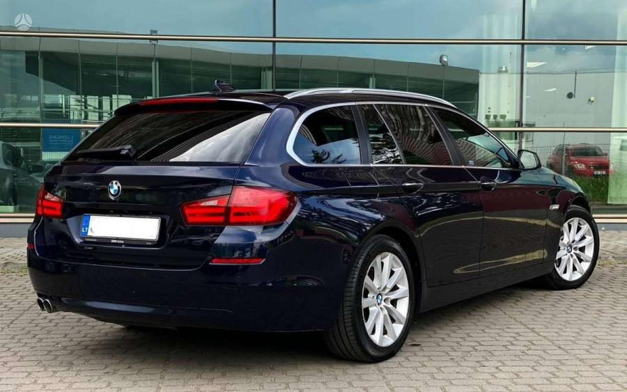 Black BMW 530 2012 in Klaipeda, with an engine capacity of 2.99 L and mileage of 297 thousand km for 7700 €, photo 6 on AUTOMOTO.COM.LV