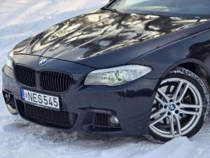 Melns BMW 530 2012 Radviliškis, ar dzinēja tilpumu 2.99 L un nobraukumu 366 tūkst. km par 8650 €, foto  vietnē AUTOMOTO.COM.LV