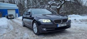 Black BMW 530 2012 in Vilnius, with an engine capacity of 3.00 L and mileage of 285 thousand km for 6999 €, photo 2 on AUTOMOTO.COM.LV