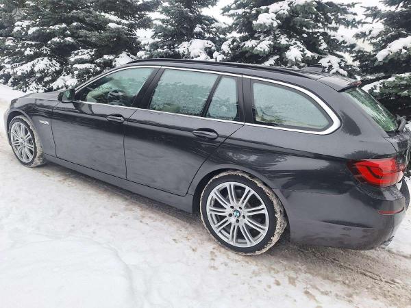 Melns BMW 530 2012 Utena, ar dzinēja tilpumu 2.99 L un nobraukumu 334 tūkst. km par 8500 €, foto 3 vietnē AUTOMOTO.COM.LV