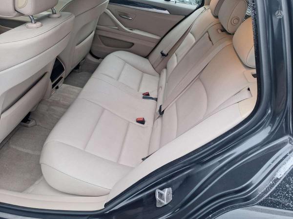 Melns BMW 530 2012 Utena, ar dzinēja tilpumu 2.99 L un nobraukumu 334 tūkst. km par 8500 €, foto 10 vietnē AUTOMOTO.COM.LV