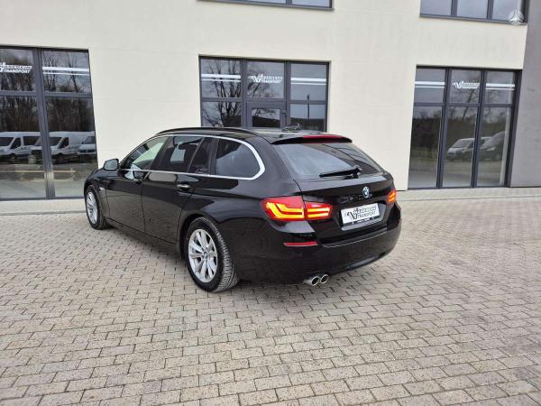Black BMW 530 2012 in Marijampole, with an engine capacity of 2.99 L and mileage of 228 thousand km for 7500 €, photo 4 on AUTOMOTO.COM.LV