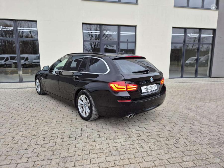 Black BMW 530 2012 in Marijampole, with an engine capacity of 2.99 L and mileage of 228 thousand km for 7500 €, photo 4 on AUTOMOTO.COM.LV