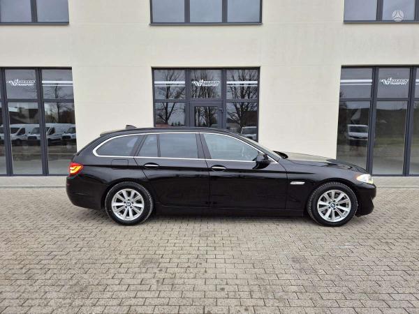 Black BMW 530 2012 in Marijampole, with an engine capacity of 2.99 L and mileage of 228 thousand km for 7500 €, photo 7 on AUTOMOTO.COM.LV