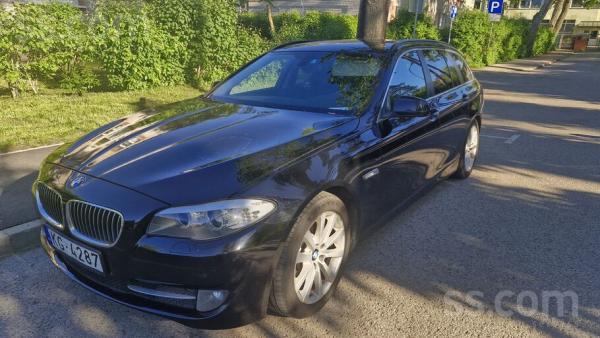 Melns BMW 530 2012 Rīga, ar dzinēja tilpumu 3.00 L un nobraukumu 345 tūkst. km par 8900 €, foto 4 vietnē AUTOMOTO.COM.LV