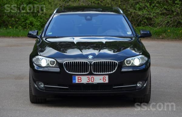 Black BMW 530 2012 in Riga, with an engine capacity of 3.00 L and mileage of 226 thousand km for 11990 €, photo 4 on AUTOMOTO.COM.LV