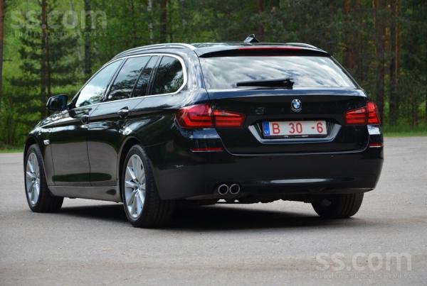 Black BMW 530 2012 in Riga, with an engine capacity of 3.00 L and mileage of 226 thousand km for 11990 €, photo 7 on AUTOMOTO.COM.LV