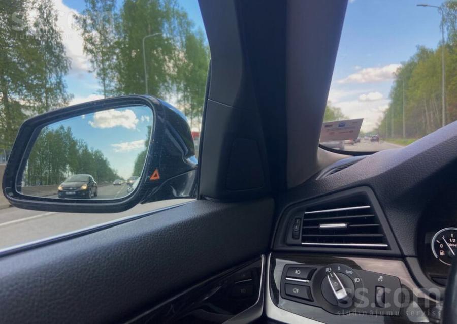 Melns BMW 530 2012 Rīga, ar dzinēja tilpumu 3.00 L un nobraukumu 226 tūkst. km par 11990 €, foto 18 vietnē AUTOMOTO.COM.LV