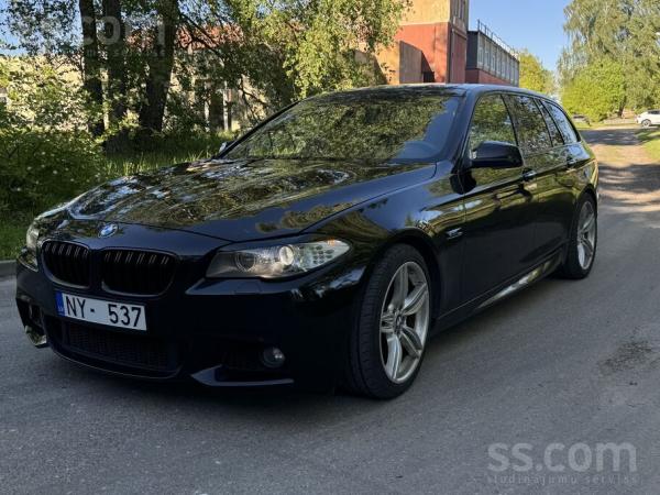 Black BMW 530 2012 in Cesis, with an engine capacity of 3.00 L and mileage of 345 thousand km for 10500 €, photo 7 on AUTOMOTO.COM.LV