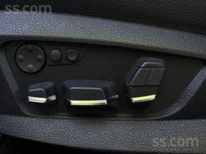 Black BMW 530 2012 in Cesis, with an engine capacity of 3.00 L and mileage of 345 thousand km for 10500 €, photo 11 on AUTOMOTO.COM.LV