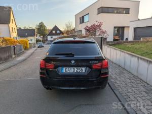 Black BMW 530 2012 in Riga, with an engine capacity of 3.00 L and mileage of 405 thousand km for 6000 €, photo 4 on AUTOMOTO.COM.LV