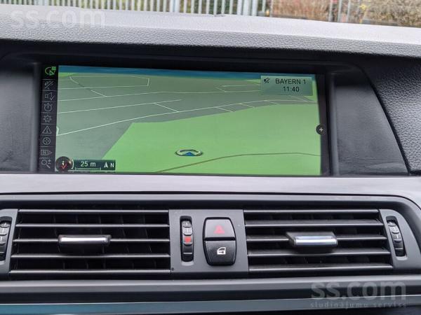 Black BMW 530 2012 in Riga, with an engine capacity of 3.00 L and mileage of 405 thousand km for 6000 €, photo 9 on AUTOMOTO.COM.LV