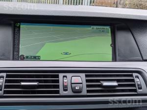 Black BMW 530 2012 in Riga, with an engine capacity of 3.00 L and mileage of 405 thousand km for 6000 €, photo 10 on AUTOMOTO.COM.LV