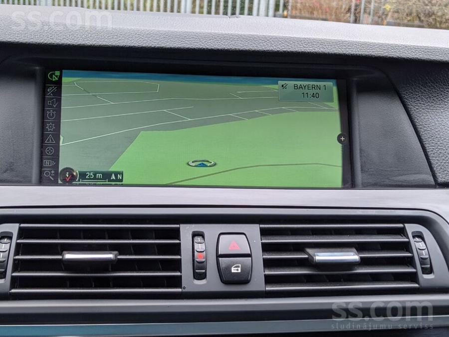 Black BMW 530 2012 in Riga, with an engine capacity of 3.00 L and mileage of 405 thousand km for 6000 €, photo 10 on AUTOMOTO.COM.LV