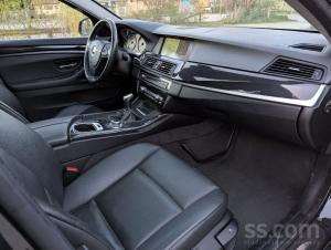 Black BMW 530 2012 in Riga, with an engine capacity of 3.00 L and mileage of 405 thousand km for 6000 €, photo 12 on AUTOMOTO.COM.LV