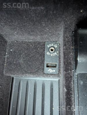 Black BMW 530 2012 in Riga, with an engine capacity of 3.00 L and mileage of 405 thousand km for 6000 €, photo 15 on AUTOMOTO.COM.LV