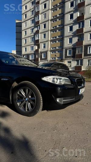 Черный БМВ 530 2012 в Рига, объемом двигателя 3.00 л и пробегом 258 тыс. км за 13000 €, фото 12 на AUTOMOTO.COM.LV