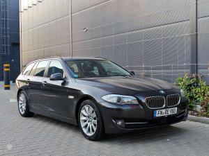 Black BMW 530 2012 in Klaipeda, with an engine capacity of 2.99 L and mileage of 350 thousand km for 7950 €, photo 15 on AUTOMOTO.COM.LV