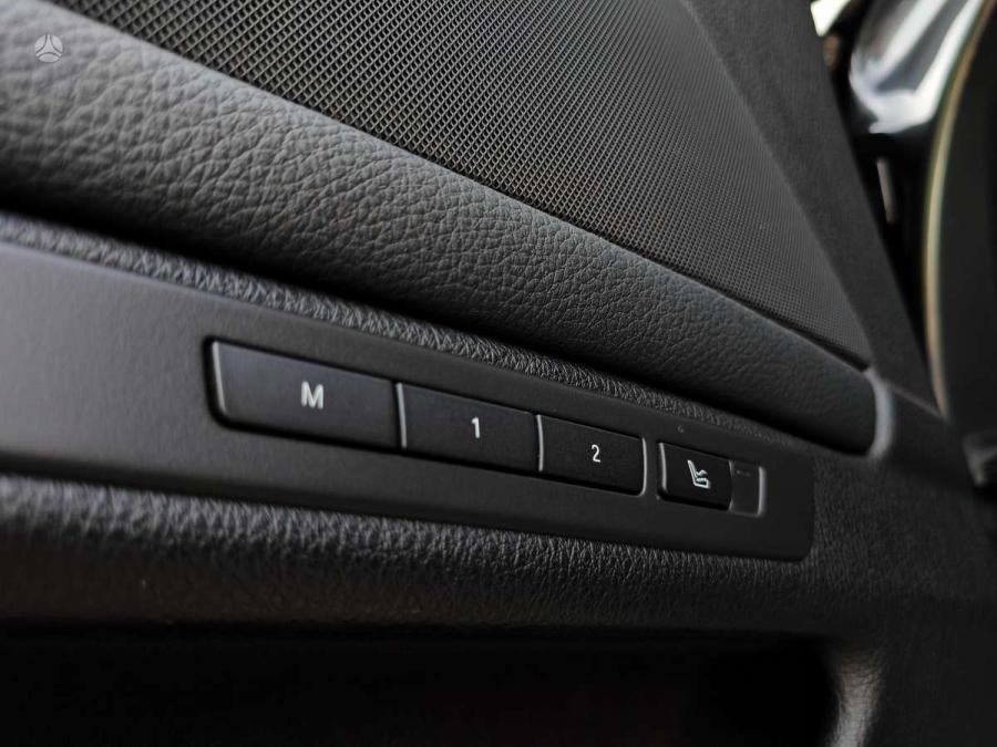 Black BMW 530 2012 in Klaipeda, with an engine capacity of 2.99 L and mileage of 350 thousand km for 7950 €, photo 32 on AUTOMOTO.COM.LV