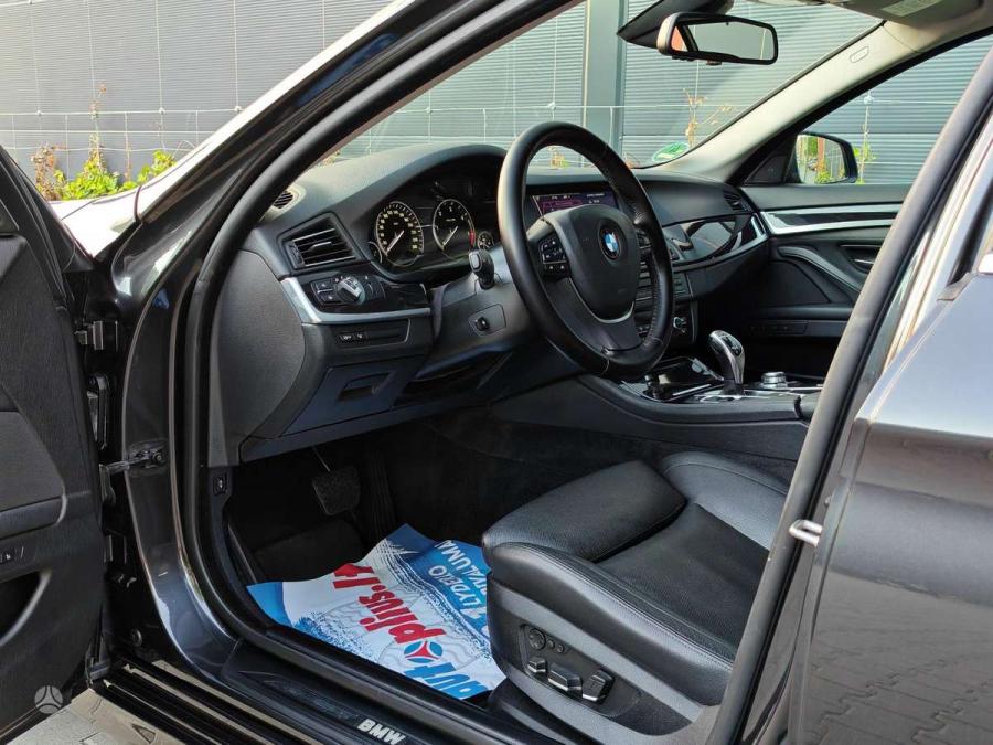 Black BMW 530 2012 in Klaipeda, with an engine capacity of 2.99 L and mileage of 350 thousand km for 7950 €, photo 37 on AUTOMOTO.COM.LV