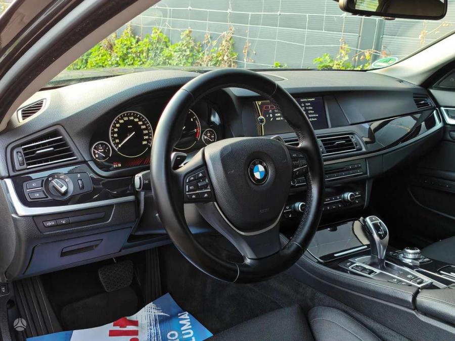 Black BMW 530 2012 in Klaipeda, with an engine capacity of 2.99 L and mileage of 350 thousand km for 7950 €, photo 38 on AUTOMOTO.COM.LV