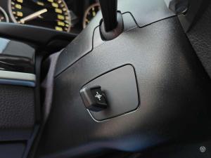 Black BMW 530 2012 in Klaipeda, with an engine capacity of 2.99 L and mileage of 350 thousand km for 7950 €, photo 40 on AUTOMOTO.COM.LV