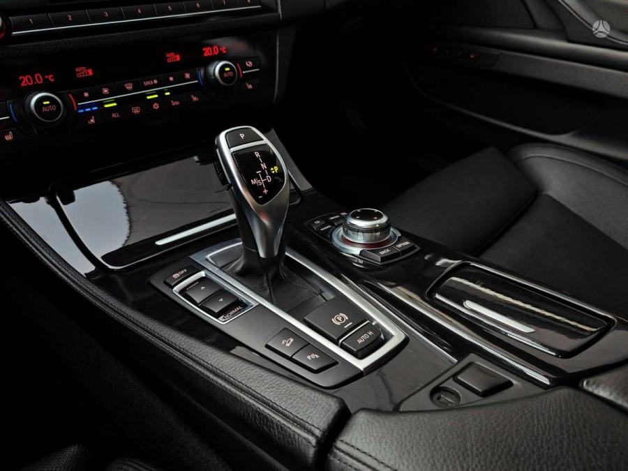 Black BMW 530 2012 in Klaipeda, with an engine capacity of 2.99 L and mileage of 350 thousand km for 7950 €, photo 51 on AUTOMOTO.COM.LV