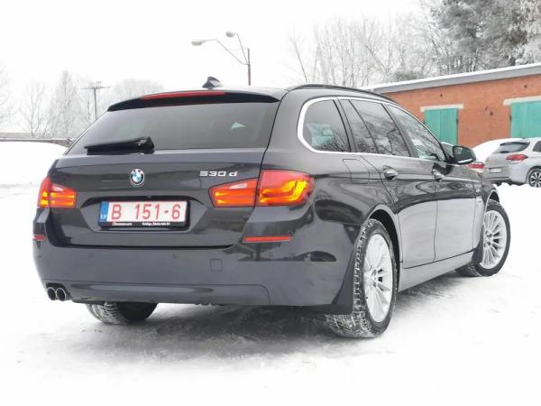 Melns BMW 530 2012 Kuldīga, ar dzinēja tilpumu 3.00 L un nobraukumu 269 tūkst. km par 9990 €, foto 2 vietnē AUTOMOTO.COM.LV