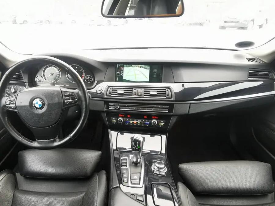 Melns BMW 530 2012 Kuldīga, ar dzinēja tilpumu 3.00 L un nobraukumu 269 tūkst. km par 9990 €, foto 7 vietnē AUTOMOTO.COM.LV