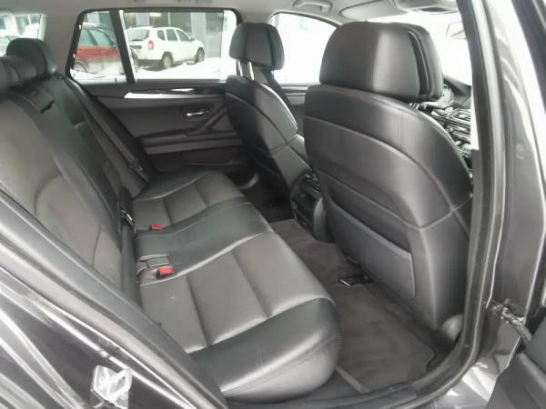 Melns BMW 530 2012 Kuldīga, ar dzinēja tilpumu 3.00 L un nobraukumu 269 tūkst. km par 9990 €, foto 7 vietnē AUTOMOTO.COM.LV