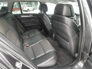 Melns BMW 530 2012 Kuldīga, ar dzinēja tilpumu 3.00 L un nobraukumu 269 tūkst. km par 9990 €, foto 8 vietnē AUTOMOTO.COM.LV