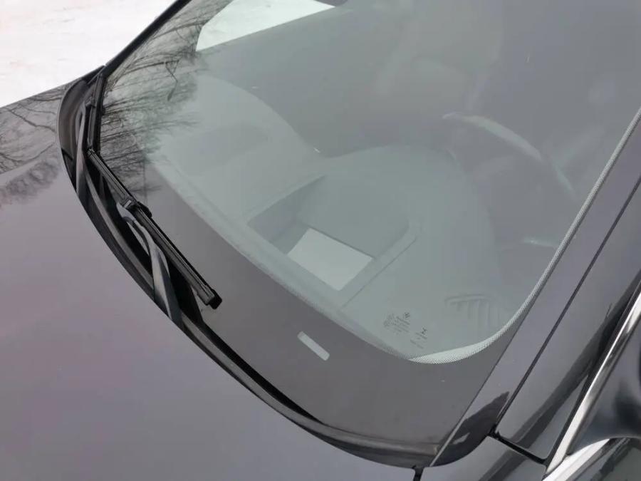 Melns BMW 530 2012 Kuldīga, ar dzinēja tilpumu 3.00 L un nobraukumu 269 tūkst. km par 9990 €, foto 28 vietnē AUTOMOTO.COM.LV
