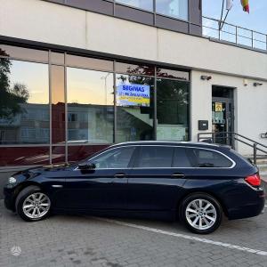 Black BMW 530 2012 in Kaisiadorys, with an engine capacity of 2.99 L and mileage of 360 thousand km for 6950 €, photo 11 on AUTOMOTO.COM.LV