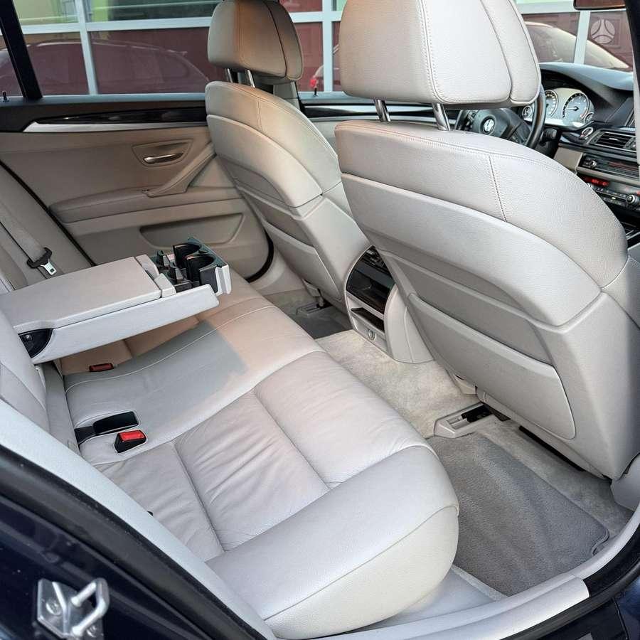 Black BMW 530 2012 in Kaisiadorys, with an engine capacity of 2.99 L and mileage of 360 thousand km for 6950 €, photo 25 on AUTOMOTO.COM.LV