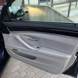 Black BMW 530 2012 in Kaisiadorys, with an engine capacity of 2.99 L and mileage of 360 thousand km for 6950 €, photo 26 on AUTOMOTO.COM.LV