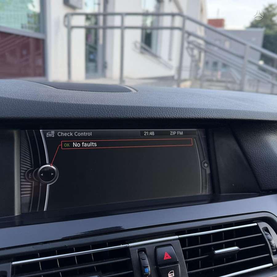 Black BMW 530 2012 in Kaisiadorys, with an engine capacity of 2.99 L and mileage of 360 thousand km for 6950 €, photo 38 on AUTOMOTO.COM.LV