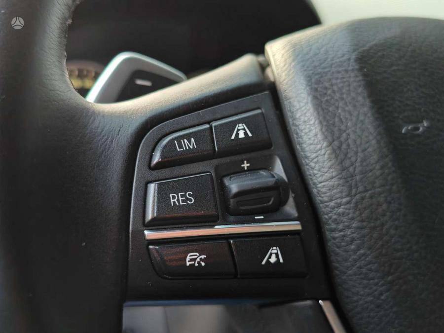 Melns BMW 530 2012 Klaipėda, ar dzinēja tilpumu 2.99 L un nobraukumu 350 tūkst. km par 7950 €, foto 33 vietnē AUTOMOTO.COM.LV