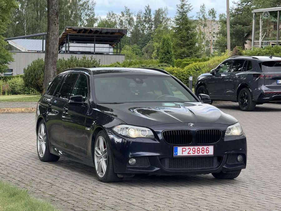 Black BMW 530 2012 in Marijampole, with an engine capacity of 2.99 L and mileage of 320 thousand km for 9500 €, photo 1 on AUTOMOTO.COM.LV