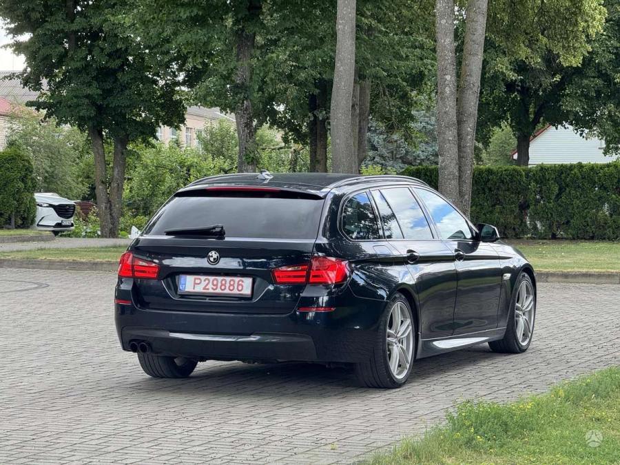 Black BMW 530 2012 in Marijampole, with an engine capacity of 2.99 L and mileage of 320 thousand km for 9500 €, photo 7 on AUTOMOTO.COM.LV