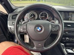 Black BMW 530 2012 in Marijampole, with an engine capacity of 2.99 L and mileage of 320 thousand km for 9500 €, photo 14 on AUTOMOTO.COM.LV