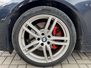 Black BMW 530 2012 in Marijampole, with an engine capacity of 2.99 L and mileage of 320 thousand km for 9500 €, photo 15 on AUTOMOTO.COM.LV