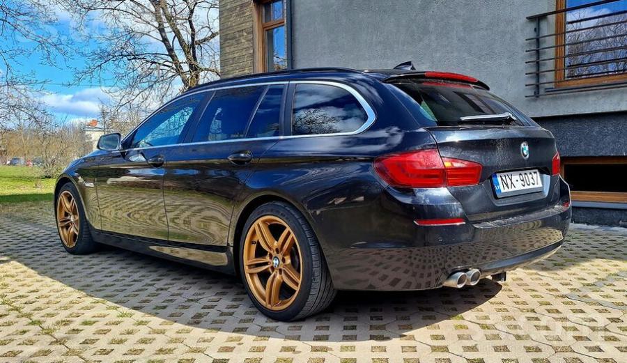 Melns BMW 530 2012 Rīga, ar dzinēja tilpumu 3.00 L un nobraukumu 0 tūkst. km par 7790 €, foto 9 vietnē AUTOMOTO.COM.LV