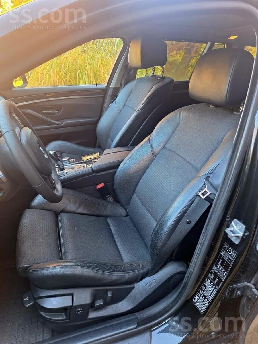 Melns BMW 530 2012 Rīga, ar dzinēja tilpumu 3.00 L un nobraukumu 0 tūkst. km par 7790 €, foto 14 vietnē AUTOMOTO.COM.LV