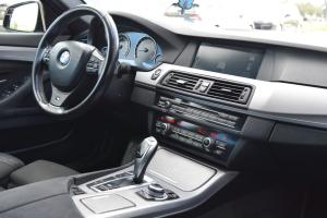 Black BMW 530 2012 in Vilnius, with an engine capacity of 3.00 L and mileage of 290 thousand km for 10900 €, photo 14 on AUTOMOTO.COM.LV